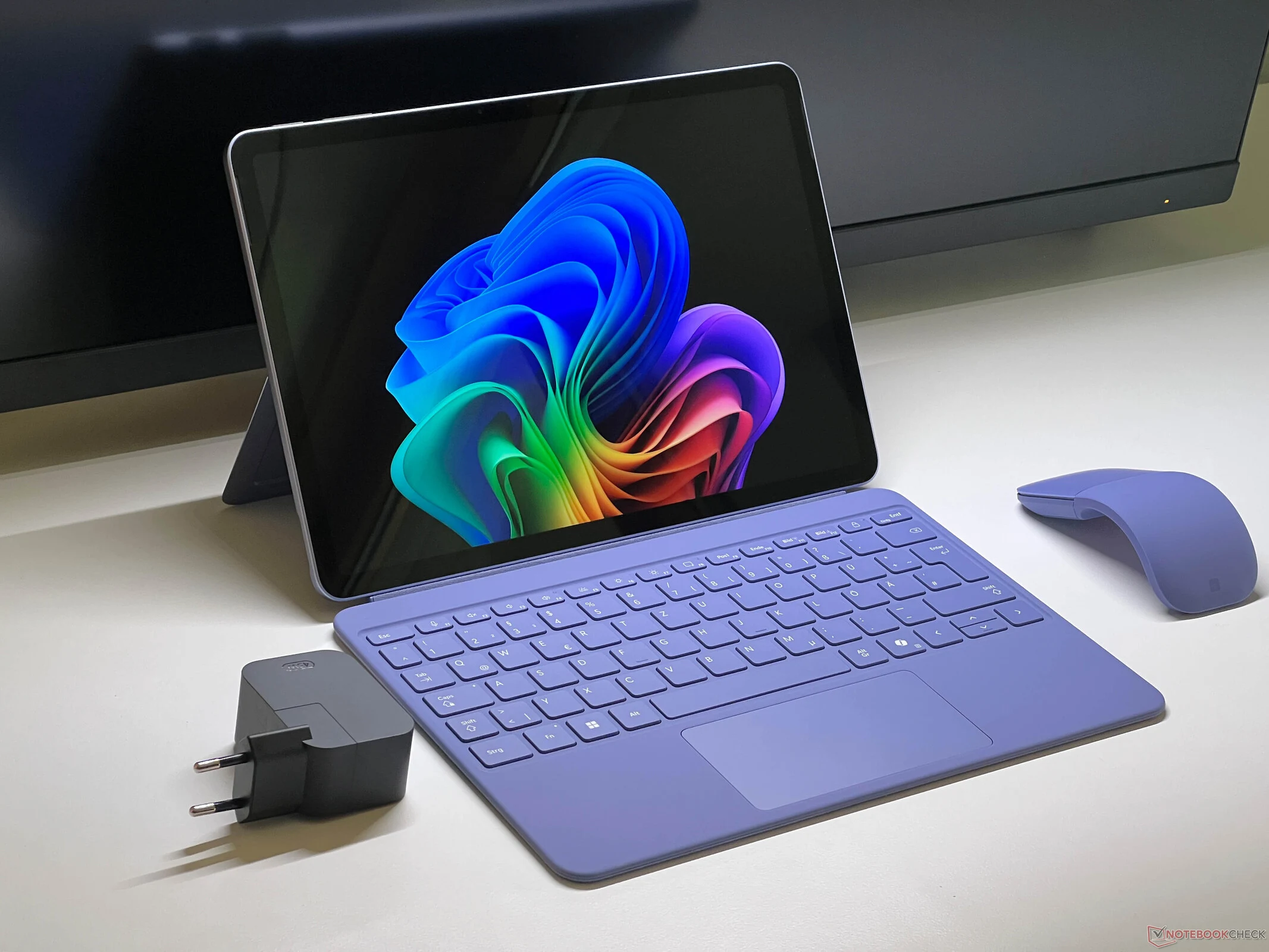 Microsoft Surface Pro: 12-Inch, Long Battery Life, Silent Performance