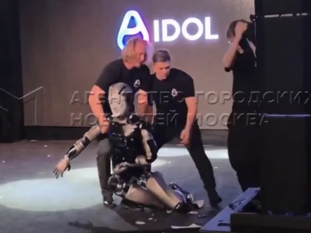 Russia’s Humanoid Robot Falls During Live Debut Performance