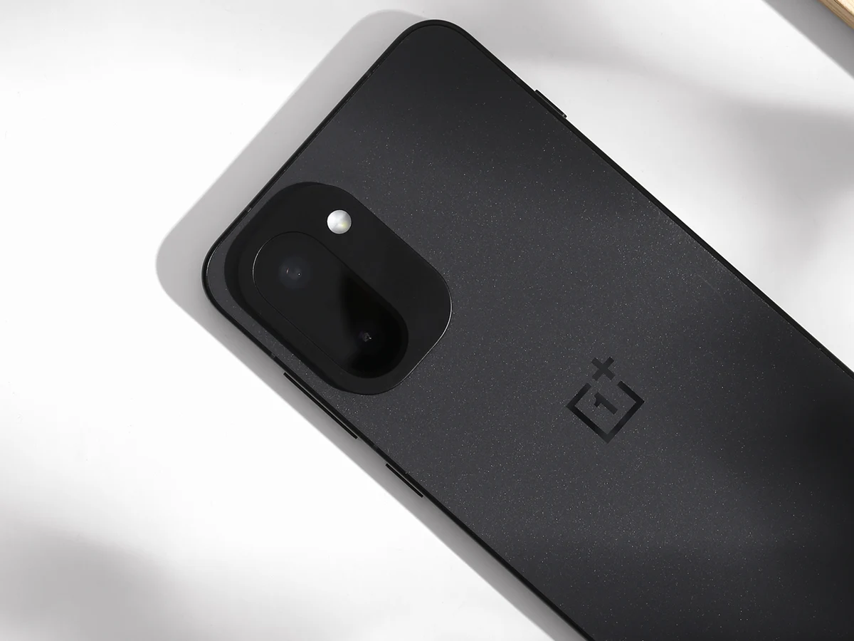 OnePlus 15R Camera Specs Revealed with Official Sample Photos